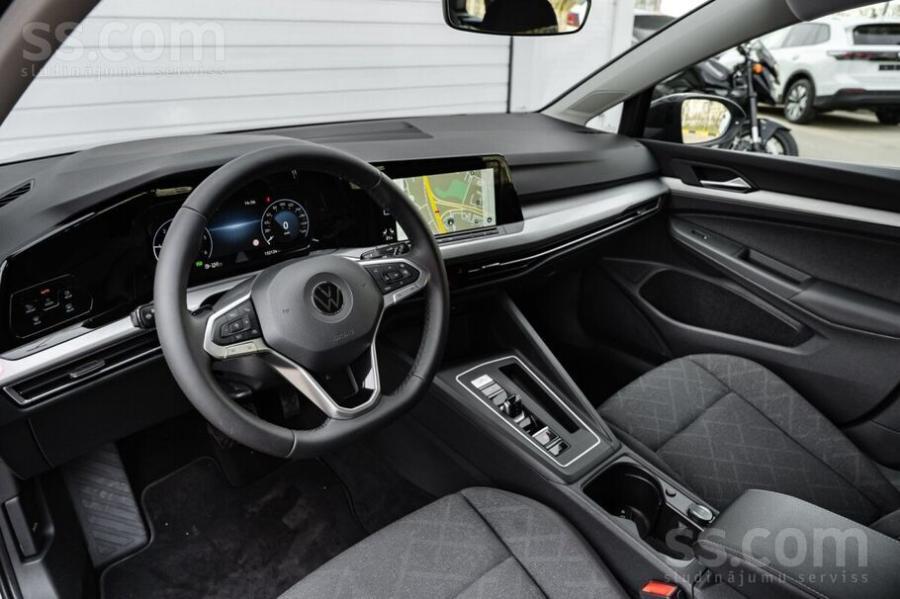 Серый Фольксваген Golf 8 2023 в Рига, объемом двигателя 2.00 л и пробегом 132 тыс. км за 17000 €, фото 10 на AUTOMOTO.COM.LV