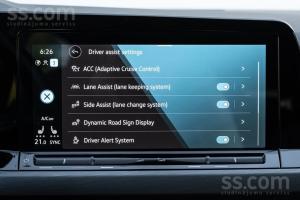 Серый Фольксваген Golf 8 2023 в Рига, объемом двигателя 2.00 л и пробегом 104 тыс. км за 19950 €, фото 14 на AUTOMOTO.COM.LV