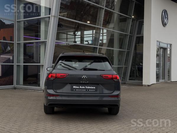 Серый Фольксваген Golf 8 2023 в Валмиера, объемом двигателя 2.00 л и пробегом 182 тыс. км за 16500 €, фото 5 на AUTOMOTO.COM.LV