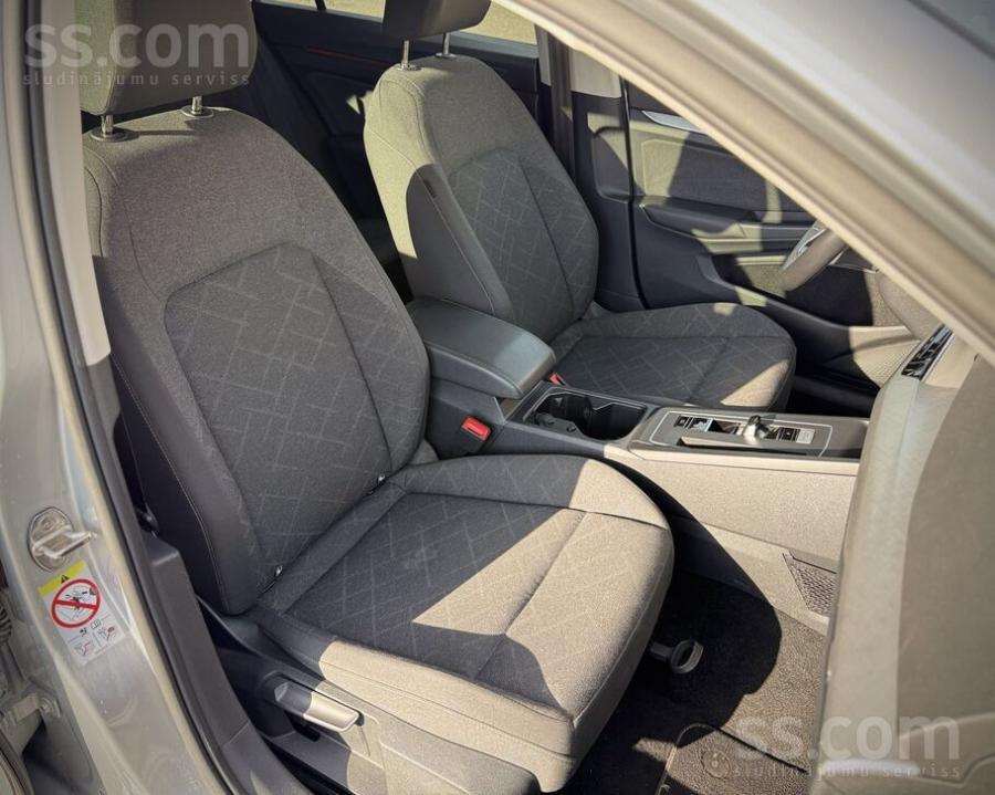 Серый Фольксваген Golf 8 2023 в Рига, объемом двигателя 2.00 л и пробегом 192 тыс. км за 14750 €, фото 13 на AUTOMOTO.COM.LV