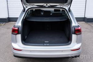 Серый Фольксваген Golf 8 2023 в Рига, объемом двигателя 2.00 л и пробегом 136 тыс. км за 16450 €, фото 18 на AUTOMOTO.COM.LV
