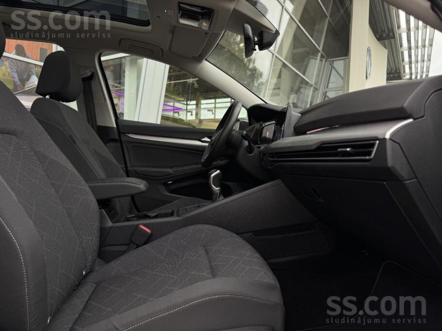 Grey Volkswagen Golf VIII 2024 in Valmiera, with an engine capacity of 2.00 L and mileage of 158 thousand km for 15500 €, photo 23 on AUTOMOTO.COM.LV