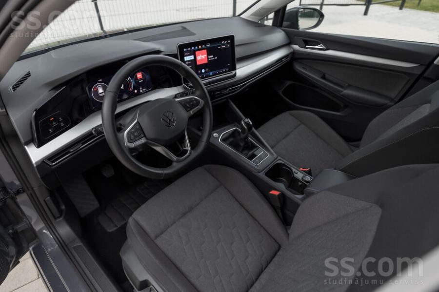 Grey Volkswagen Golf VIII 2025 in Riga, with an engine capacity of 1.50 L and mileage of 47 thousand km for 19500 €, photo 20 on AUTOMOTO.COM.LV