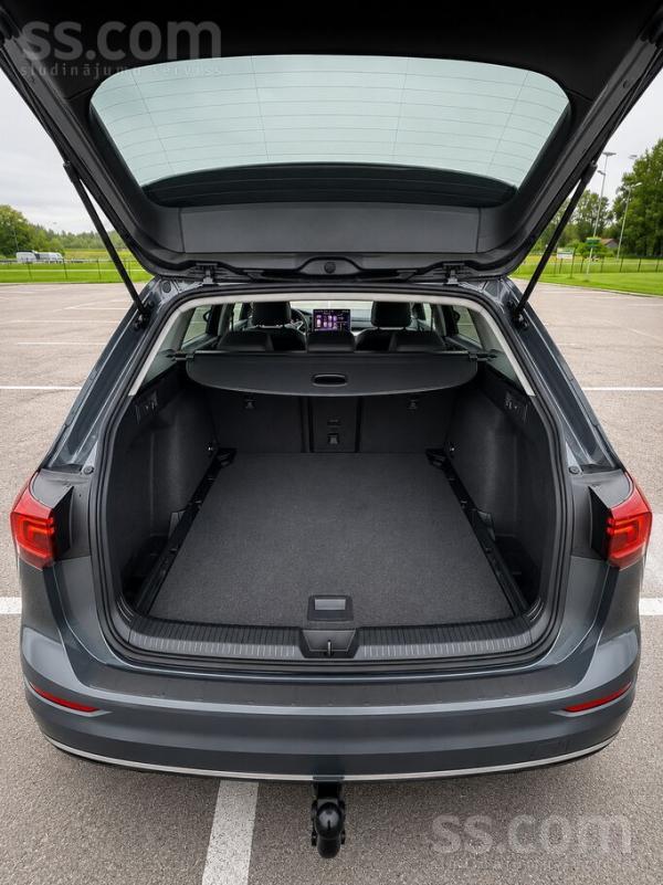 Серый Фольксваген Golf 8 2025 в Цесис, объемом двигателя 1.50 л и пробегом 6 тыс. км за 27999 €, фото 10 на AUTOMOTO.COM.LV