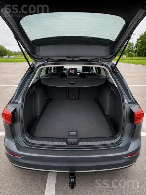 Grey Volkswagen Golf VIII 2025 in Cesis, with an engine capacity of 1.50 L and mileage of 6 thousand km for 27999 €, photo 11 on AUTOMOTO.COM.LV