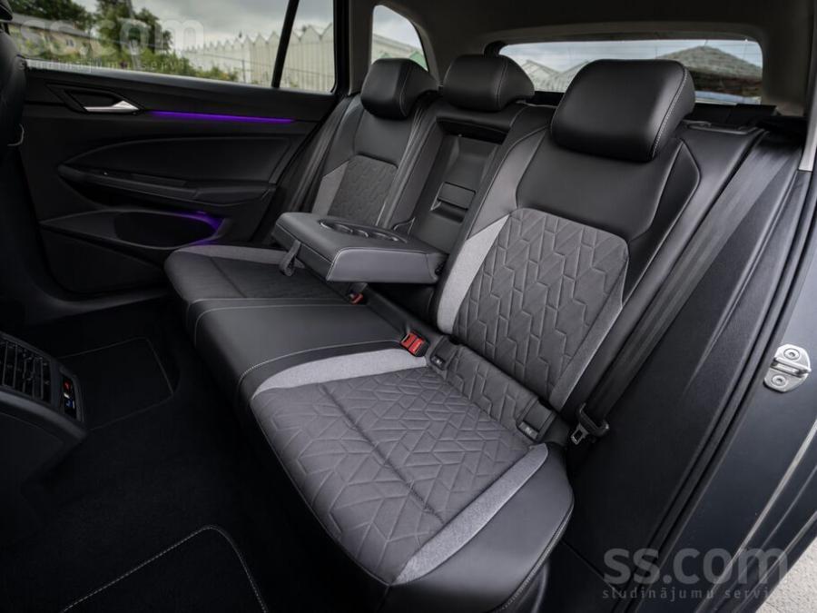 Grey Volkswagen Golf VIII 2025 in Cesis, with an engine capacity of 1.50 L and mileage of 6 thousand km for 27999 €, photo 15 on AUTOMOTO.COM.LV