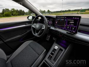 Grey Volkswagen Golf VIII 2025 in Cesis, with an engine capacity of 1.50 L and mileage of 6 thousand km for 27999 €, photo 26 on AUTOMOTO.COM.LV