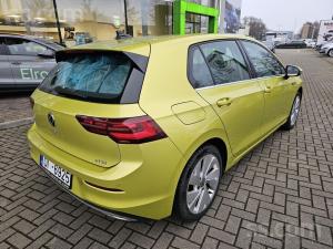 Volkswagen Golf VIII 2020 Liepāja, ar dzinēja tilpumu 1.50 L un nobraukumu 129 tūkst. km par 15990 €, foto 4 vietnē AUTOMOTO.COM.LV