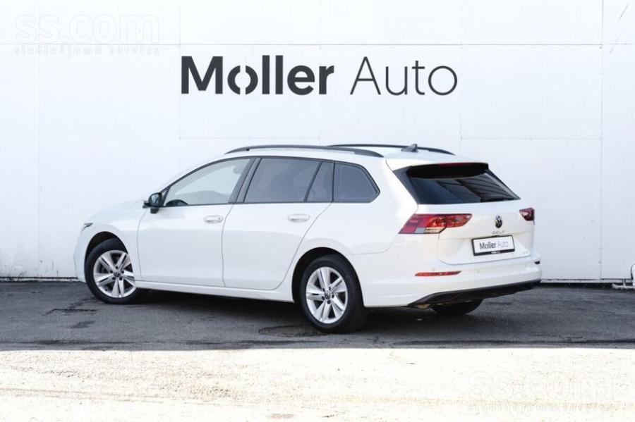 Volkswagen Golf VIII 2022 in Riga, with an engine capacity of 1.50 L and mileage of 123 thousand km for 16200 €, photo 4 on AUTOMOTO.COM.LV