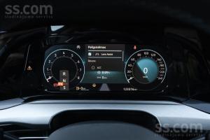 Volkswagen Golf VIII 2022 in Riga, with an engine capacity of 1.50 L and mileage of 123 thousand km for 16200 €, photo 12 on AUTOMOTO.COM.LV