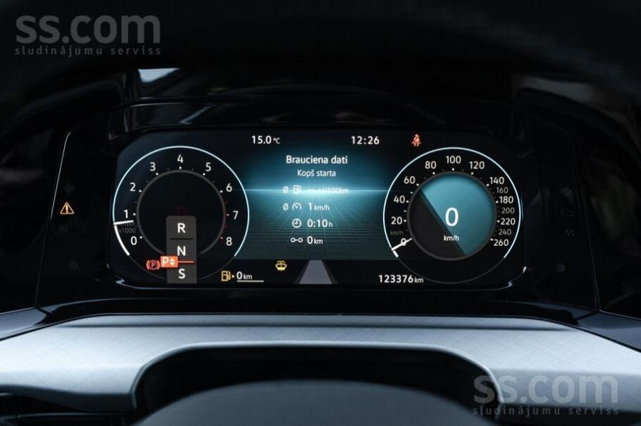 Volkswagen Golf VIII 2022 in Riga, with an engine capacity of 1.50 L and mileage of 123 thousand km for 16200 €, photo 15 on AUTOMOTO.COM.LV