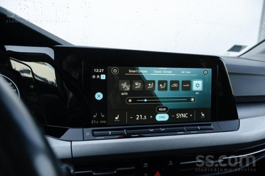 Volkswagen Golf VIII 2022 in Riga, with an engine capacity of 1.50 L and mileage of 123 thousand km for 16200 €, photo 21 on AUTOMOTO.COM.LV