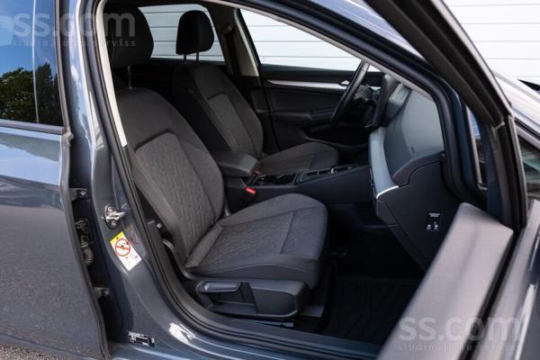 Volkswagen Golf VIII 2024 Rīga, ar dzinēja tilpumu 1.50 L un nobraukumu 15 tūkst. km par 24950 €, foto 6 vietnē AUTOMOTO.COM.LV