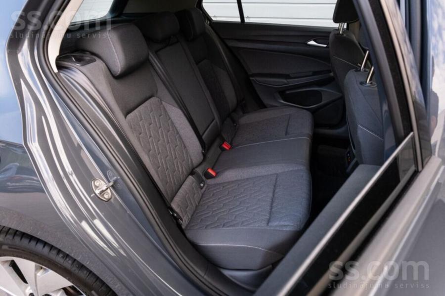Фольксваген Golf 8 2024 в Рига, объемом двигателя 1.50 л и пробегом 15 тыс. км за 24950 €, фото 8 на AUTOMOTO.COM.LV