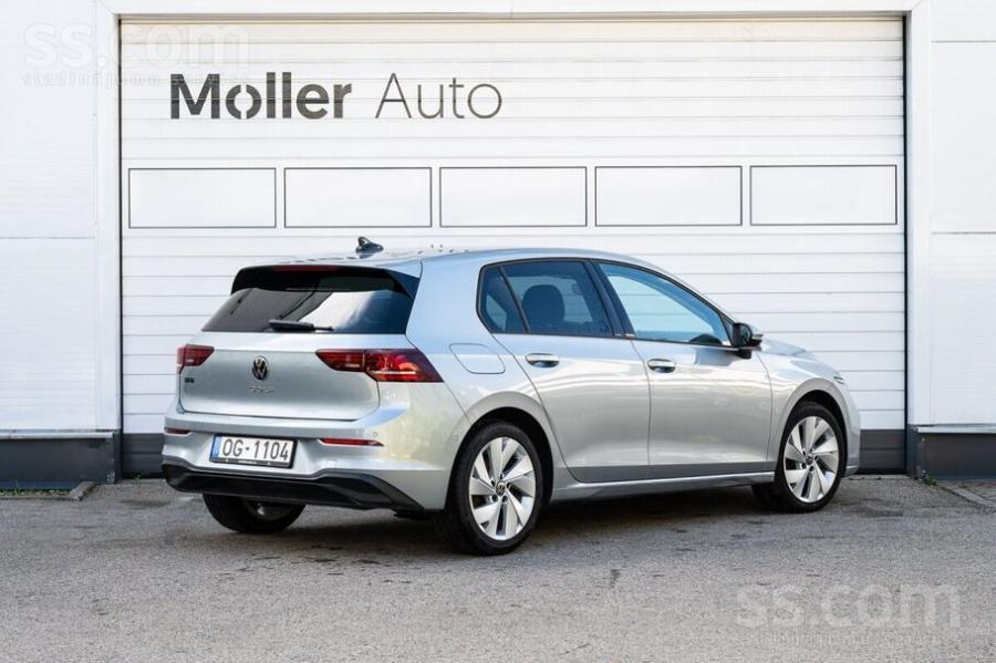 Volkswagen Golf VIII 2025 Rīga, ar dzinēja tilpumu 2.00 L un nobraukumu 30 tūkst. km par 24950 €, foto 4 vietnē AUTOMOTO.COM.LV