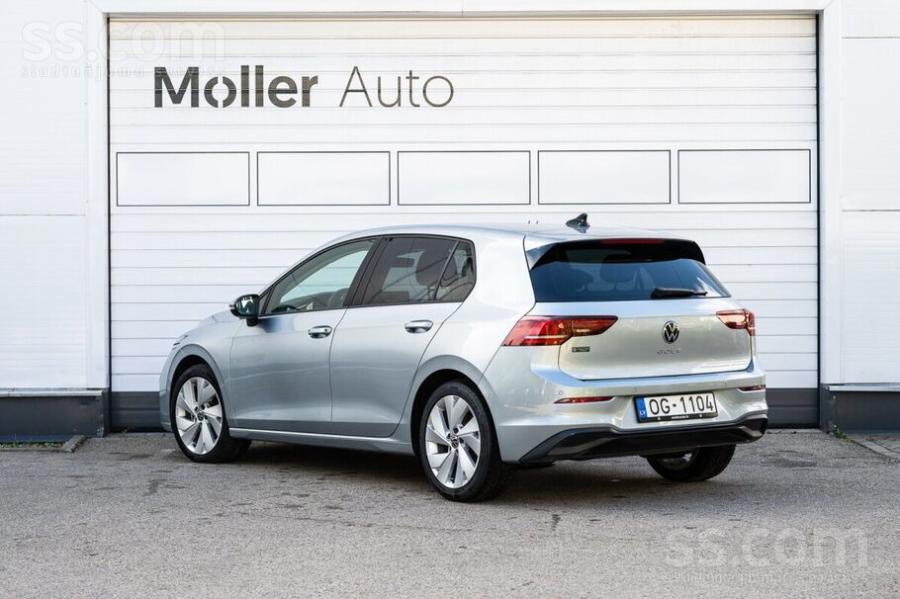 Volkswagen Golf VIII 2025 Rīga, ar dzinēja tilpumu 2.00 L un nobraukumu 30 tūkst. km par 24950 €, foto 5 vietnē AUTOMOTO.COM.LV