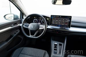 Volkswagen Golf VIII 2025 Rīga, ar dzinēja tilpumu 2.00 L un nobraukumu 30 tūkst. km par 24950 €, foto 10 vietnē AUTOMOTO.COM.LV