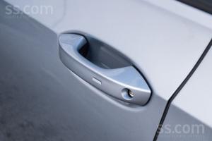 Volkswagen Golf VIII 2025 Rīga, ar dzinēja tilpumu 2.00 L un nobraukumu 30 tūkst. km par 24950 €, foto 18 vietnē AUTOMOTO.COM.LV