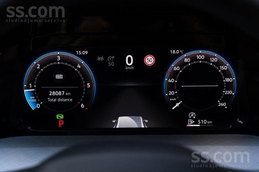 Volkswagen Golf VIII 2025 Rīga, ar dzinēja tilpumu 2.00 L un nobraukumu 30 tūkst. km par 24950 €, foto 22 vietnē AUTOMOTO.COM.LV