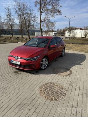 Red Volkswagen Golf VIII 2021 in Rezekne, with an engine capacity of 1.00 L and mileage of 84 thousand km for 17000 €, photo 2 on AUTOMOTO.COM.LV