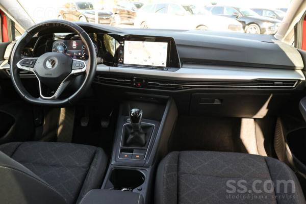 Red Volkswagen Golf VIII 2022 in Tukums, with an engine capacity of 2.00 L and mileage of 241 thousand km for 11490 €, photo 10 on AUTOMOTO.COM.LV