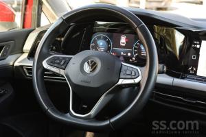Красный Фольксваген Golf 8 2022 в Тукумс, объемом двигателя 2.00 л и пробегом 241 тыс. км за 11490 €, фото 11 на AUTOMOTO.COM.LV