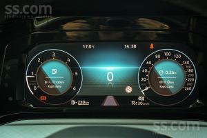 Красный Фольксваген Golf 8 2022 в Тукумс, объемом двигателя 2.00 л и пробегом 241 тыс. км за 11490 €, фото 12 на AUTOMOTO.COM.LV