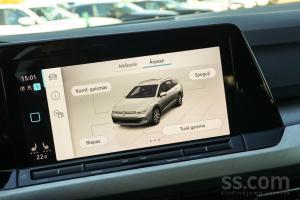 Красный Фольксваген Golf 8 2022 в Тукумс, объемом двигателя 2.00 л и пробегом 241 тыс. км за 11490 €, фото 18 на AUTOMOTO.COM.LV