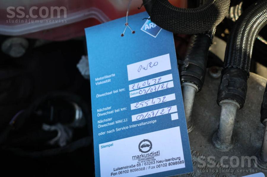 Красный Фольксваген Golf 8 2022 в Тукумс, объемом двигателя 2.00 л и пробегом 241 тыс. км за 11490 €, фото 22 на AUTOMOTO.COM.LV