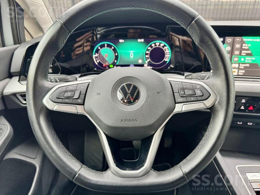 Volkswagen Golf VIII 2021 in Riga, with an engine capacity of 2.00 L and mileage of 162 thousand km for 16500 €, photo 13 on AUTOMOTO.COM.LV