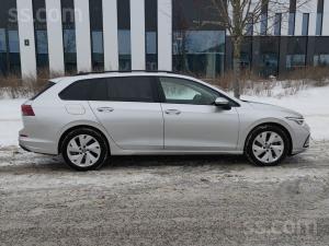 Volkswagen Golf VIII 2021 Rīga, ar dzinēja tilpumu 1.50 L un nobraukumu 57 tūkst. km par 18700 €, foto 5 vietnē AUTOMOTO.COM.LV