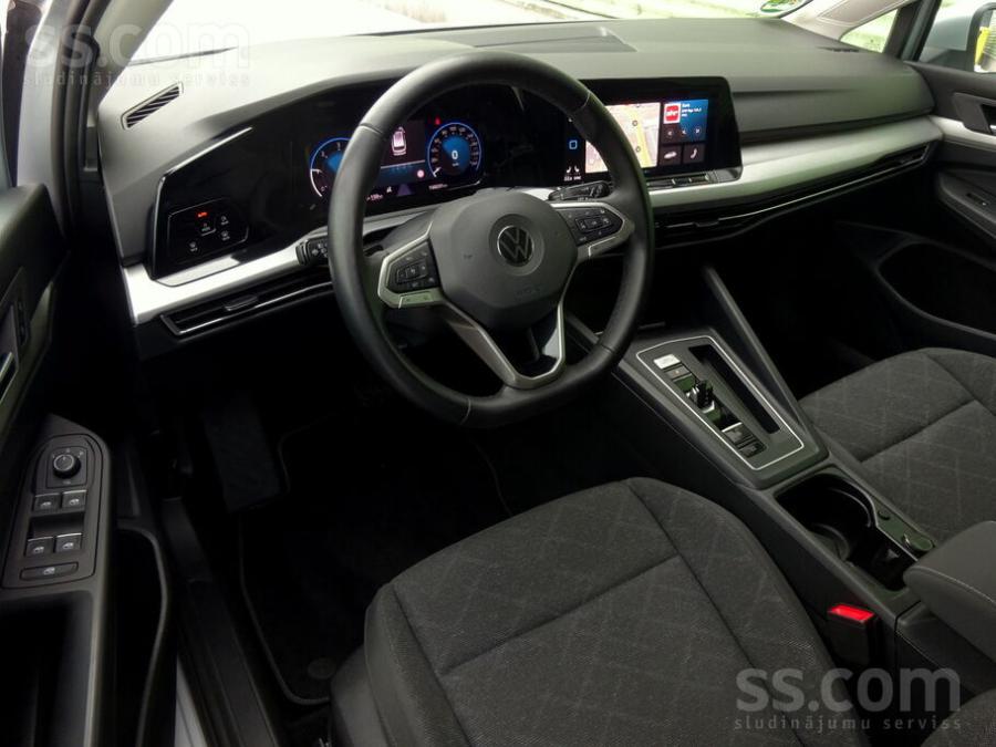 Volkswagen Golf VIII 2021 in Riga, with an engine capacity of 2.00 L and mileage of 150 thousand km for 15990 €, photo 7 on AUTOMOTO.COM.LV