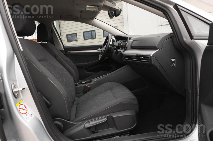 Volkswagen Golf VIII 2022 Jelgava, ar dzinēja tilpumu 2.00 L un nobraukumu 150 tūkst. km par 14250 €, foto 11 vietnē AUTOMOTO.COM.LV