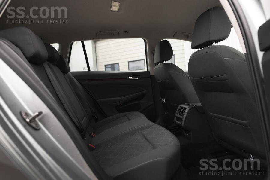 Volkswagen Golf VIII 2022 Jelgava, ar dzinēja tilpumu 2.00 L un nobraukumu 150 tūkst. km par 14250 €, foto 12 vietnē AUTOMOTO.COM.LV