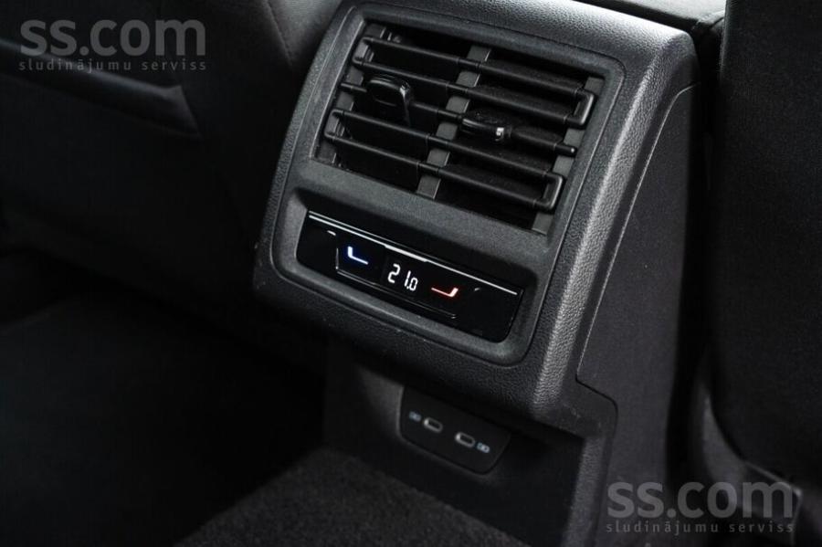 Volkswagen Golf VIII 2022 in Riga, with an engine capacity of 1.50 L and mileage of 135 thousand km for 15850 €, photo 8 on AUTOMOTO.COM.LV