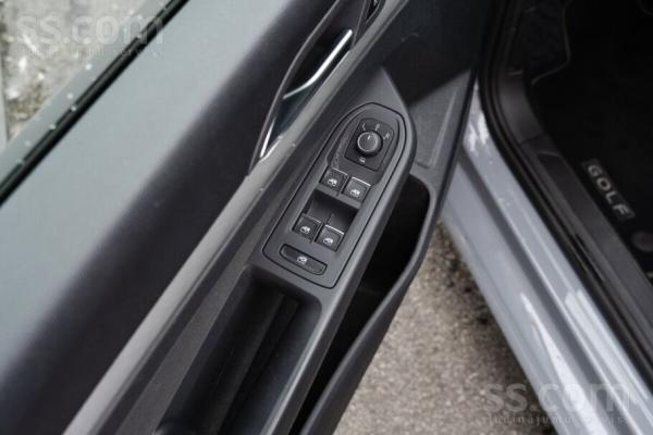 Volkswagen Golf VIII 2022 Rīga, ar dzinēja tilpumu 1.50 L un nobraukumu 135 tūkst. km par 15850 €, foto 8 vietnē AUTOMOTO.COM.LV