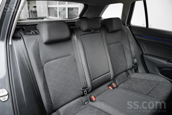 Volkswagen Golf VIII 2023 in Riga, with an engine capacity of 1.50 L and mileage of 62 thousand km for 17500 €, photo 8 on AUTOMOTO.COM.LV