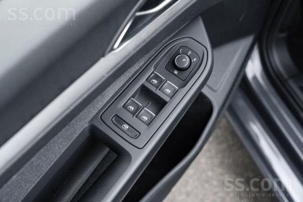 Фольксваген Golf 8 2024 в Рига, объемом двигателя 1.50 л и пробегом 112 тыс. км за 19400 €, фото 9 на AUTOMOTO.COM.LV