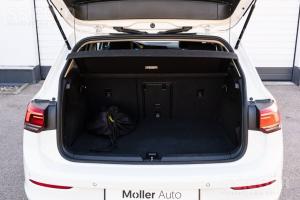 Balts Volkswagen Golf VIII 2021 Rīga, ar dzinēja tilpumu 1.40 L un nobraukumu 89 tūkst. km par 20900 €, foto 22 vietnē AUTOMOTO.COM.LV