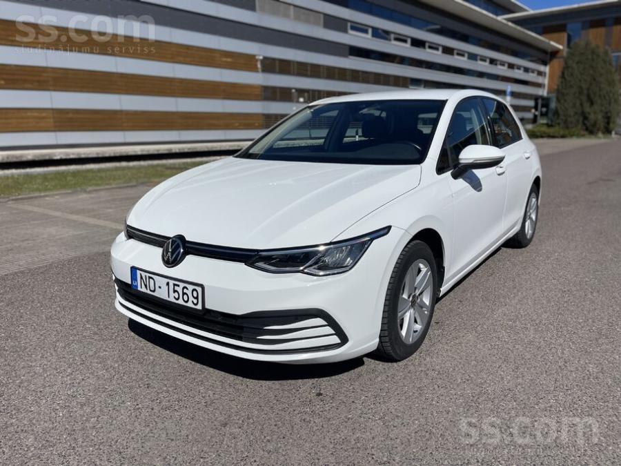 Balts Volkswagen Golf VIII 2022 Rīga, ar dzinēja tilpumu 1.00 L un nobraukumu 117 tūkst. km par 11500 €, foto 1 vietnē AUTOMOTO.COM.LV
