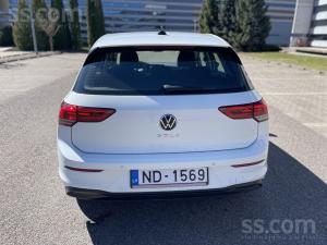 Balts Volkswagen Golf VIII 2022 Rīga, ar dzinēja tilpumu 1.00 L un nobraukumu 117 tūkst. km par 11500 €, foto 8 vietnē AUTOMOTO.COM.LV