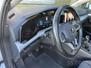 Balts Volkswagen Golf VIII 2022 Rīga, ar dzinēja tilpumu 1.00 L un nobraukumu 117 tūkst. km par 11500 €, foto 9 vietnē AUTOMOTO.COM.LV