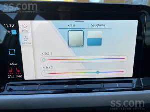 Balts Volkswagen Golf VIII 2022 Rīga, ar dzinēja tilpumu 1.00 L un nobraukumu 117 tūkst. km par 11500 €, foto 16 vietnē AUTOMOTO.COM.LV