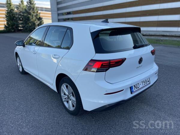 Белый Фольксваген Golf 8 2022 в Рига, объемом двигателя 2.00 л и пробегом 180 тыс. км за 10900 €, фото 5 на AUTOMOTO.COM.LV