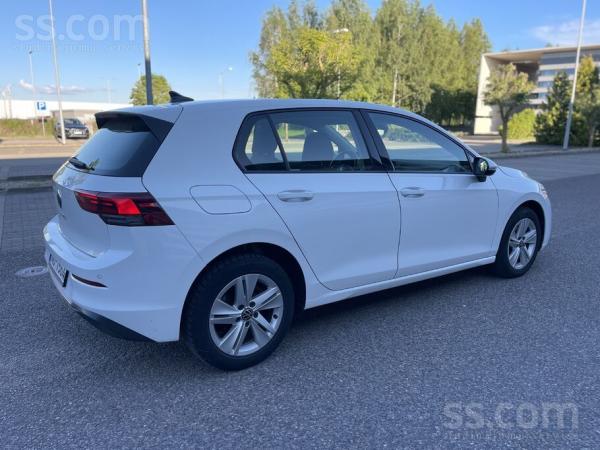 Белый Фольксваген Golf 8 2022 в Рига, объемом двигателя 2.00 л и пробегом 180 тыс. км за 10900 €, фото 6 на AUTOMOTO.COM.LV