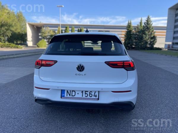 Белый Фольксваген Golf 8 2022 в Рига, объемом двигателя 2.00 л и пробегом 180 тыс. км за 10900 €, фото 7 на AUTOMOTO.COM.LV