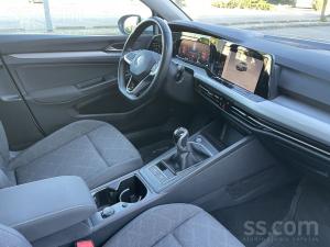 Balts Volkswagen Golf VIII 2022 Rīga, ar dzinēja tilpumu 2.00 L un nobraukumu 180 tūkst. km par 10900 €, foto 10 vietnē AUTOMOTO.COM.LV