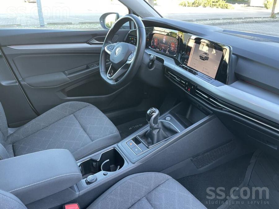 Balts Volkswagen Golf VIII 2022 Rīga, ar dzinēja tilpumu 2.00 L un nobraukumu 180 tūkst. km par 10900 €, foto 10 vietnē AUTOMOTO.COM.LV