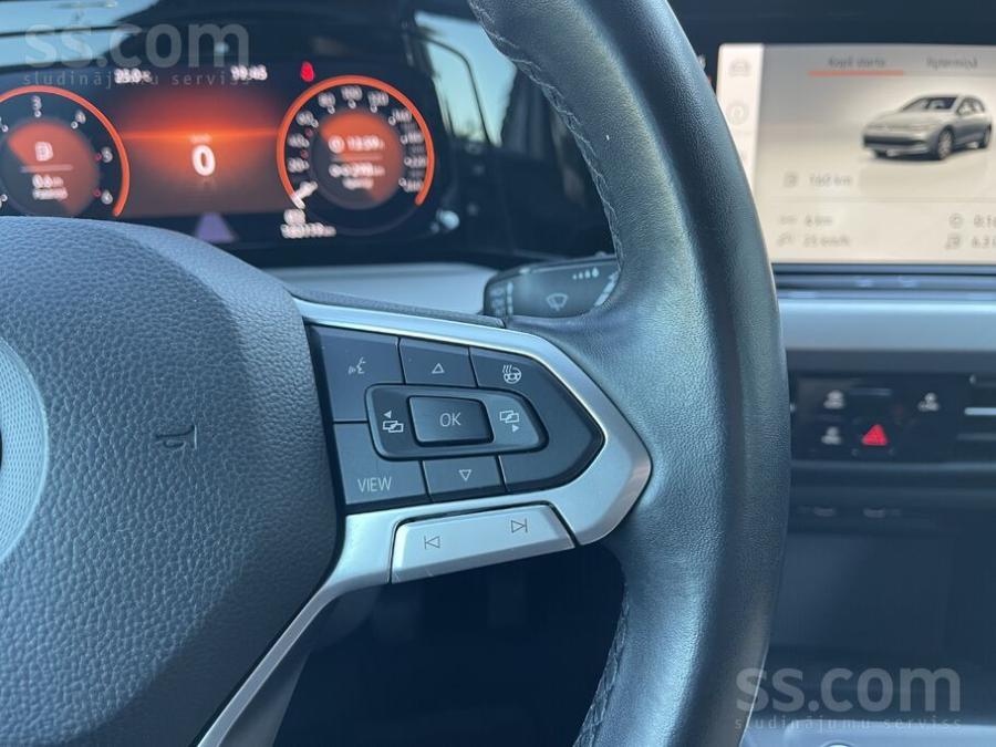 Balts Volkswagen Golf VIII 2022 Rīga, ar dzinēja tilpumu 2.00 L un nobraukumu 180 tūkst. km par 10900 €, foto 14 vietnē AUTOMOTO.COM.LV