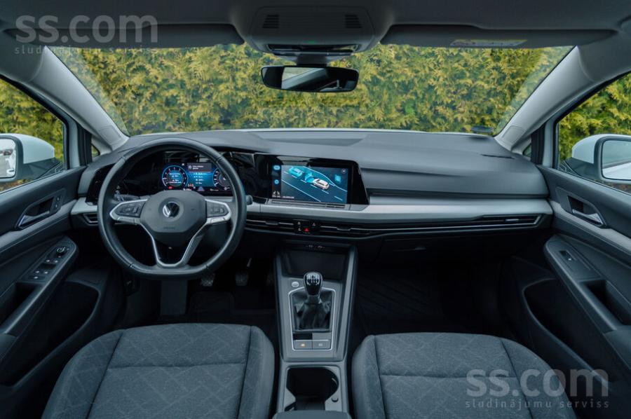 Белый Фольксваген Golf 8 2022 в Рига, объемом двигателя 2.00 л и пробегом 229 тыс. км за 11500 €, фото 16 на AUTOMOTO.COM.LV